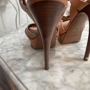 Yves Saint Laurent | Shoes | Ysl Beautiful Color Heal Is About 4 Inches ...